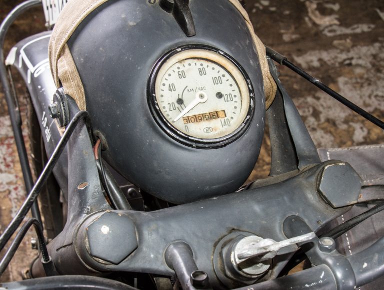 German BMW R75 Motorcycle with sidecar- MG 34- Replica - WW2 Vehicles