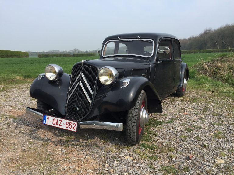 1937 Citroen Traction Avant- 11BL. - WW2 Vehicles